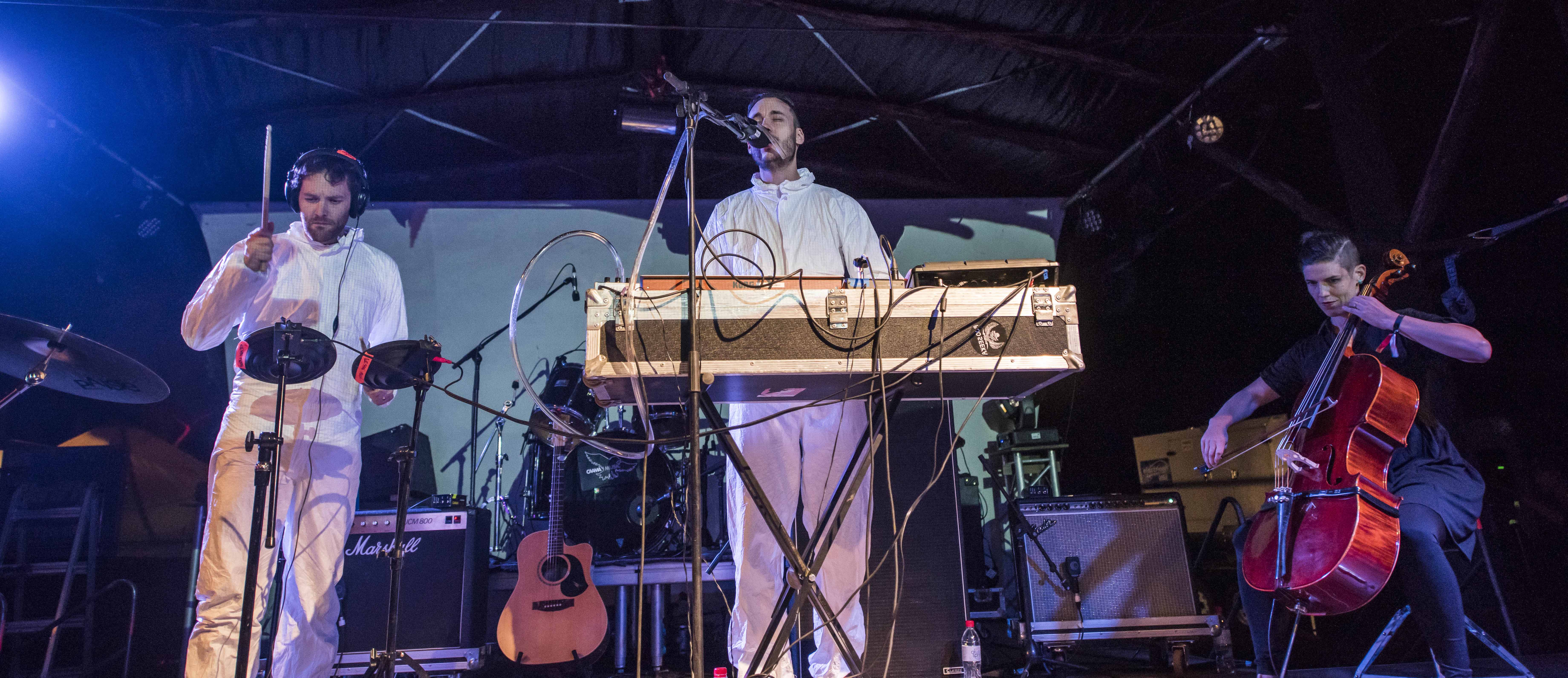 XAVIA – ALICE SPRINGS ARTIST RELEASES SINGLE ‘HORIZONS’ | FOLDBACK Media NT